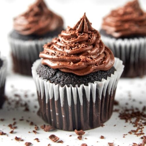 30 + Decadent Vegan Easter Desserts - Vegan With Curves